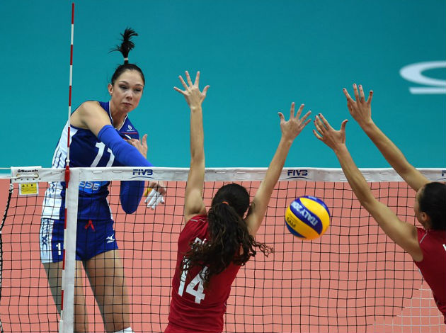 WorldofVolley :: RUS W: Marichev – “I don’t regret calling Gamova!”