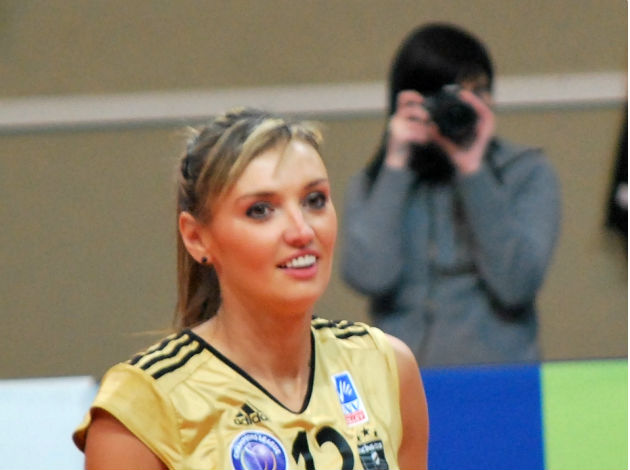 WorldofVolley :: Victoria Ravva, RC Cannes, Calais, Ligue AF