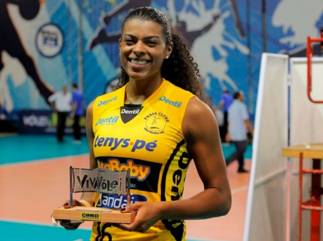 WorldofVolley :: OFFICIAL: Fe Garay will re-sign with Dentil/Praia on ...