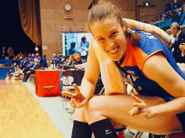 WorldofVolley :: JPN W: Hisamitsu & Body Queenseis victorious, Jana Kulan pushes Toray to a ...