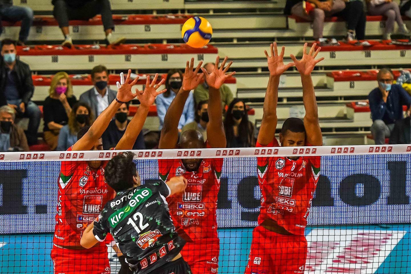 WorldofVolley :: ITA M: Lube in full control over opening match against ...