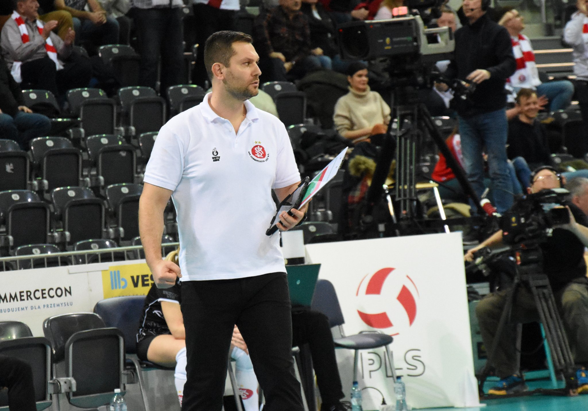 WorldofVolley :: POL W: ŁKS terminate contract with head coach ...