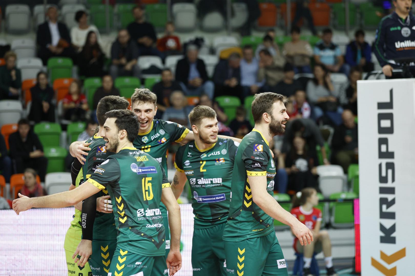 WorldofVolley :: POL M: With Kovačević as opposite, Aluron continue ...
