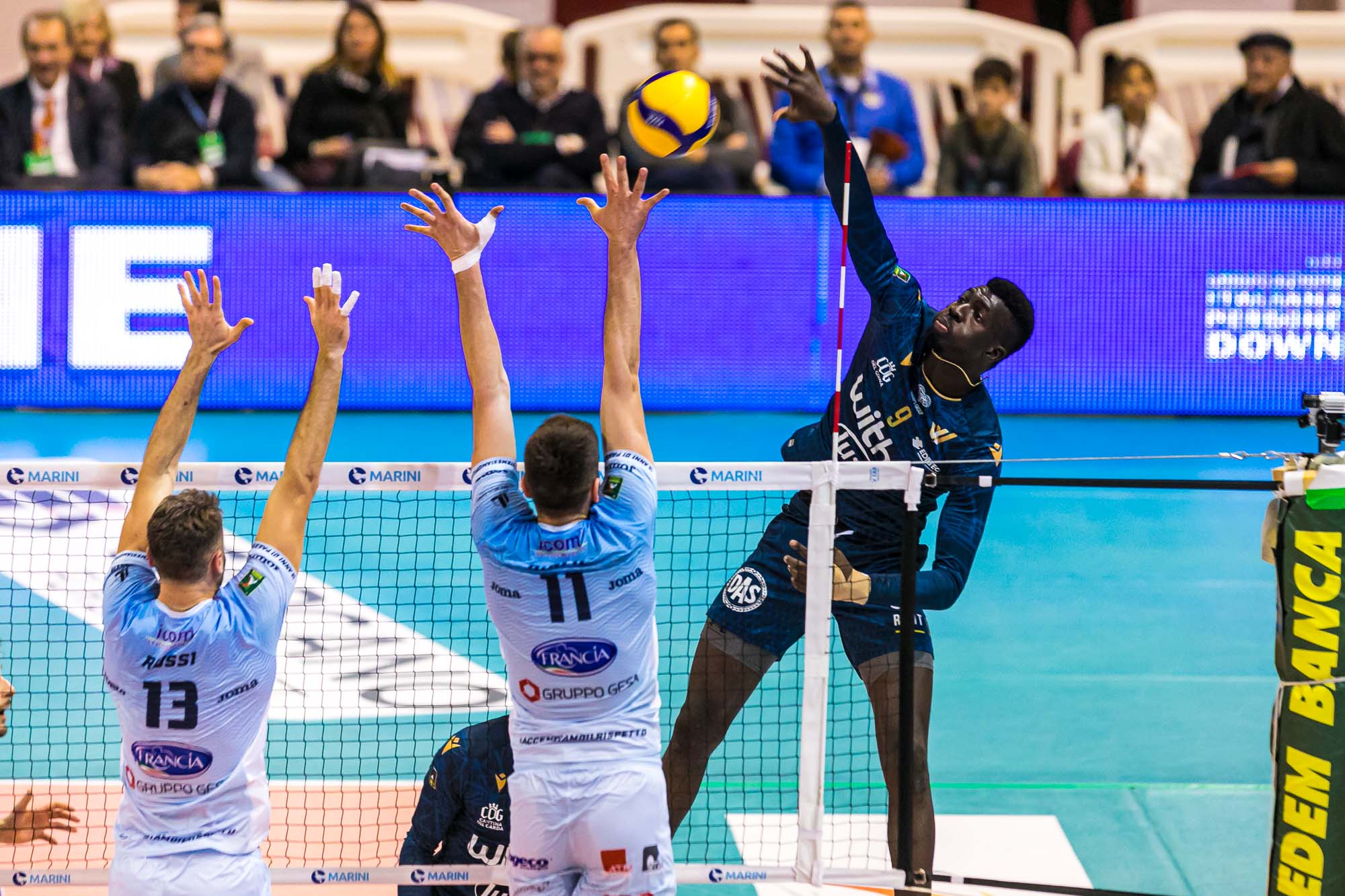 WorldofVolley :: ITA M: An important victory for Verona after 5 sets against Cisterna ...