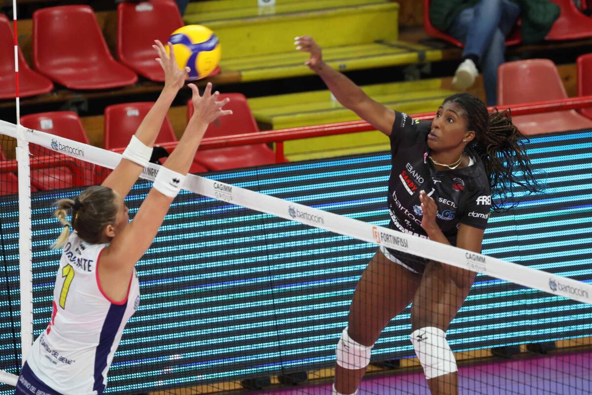 WorldofVolley :: ITA W: New opposite arrives at Imoco – former NCAA ...