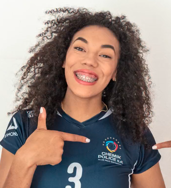 WorldofVolley :: POL W: Elizabeth Inneh-Varga Joins Chemik Police After ...