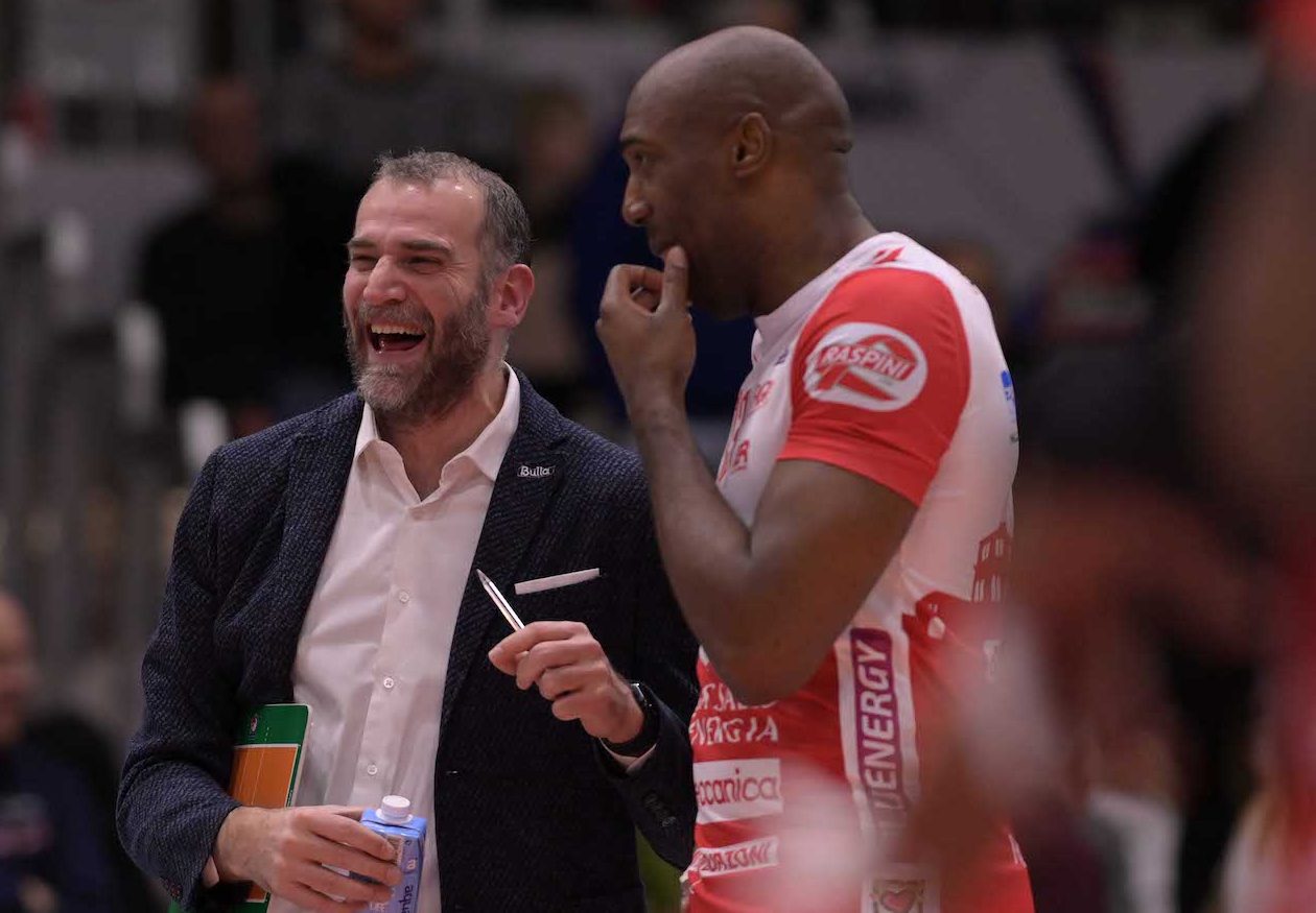 WorldofVolley :: Robertlandy Simon Aties Declares Pause from National ...