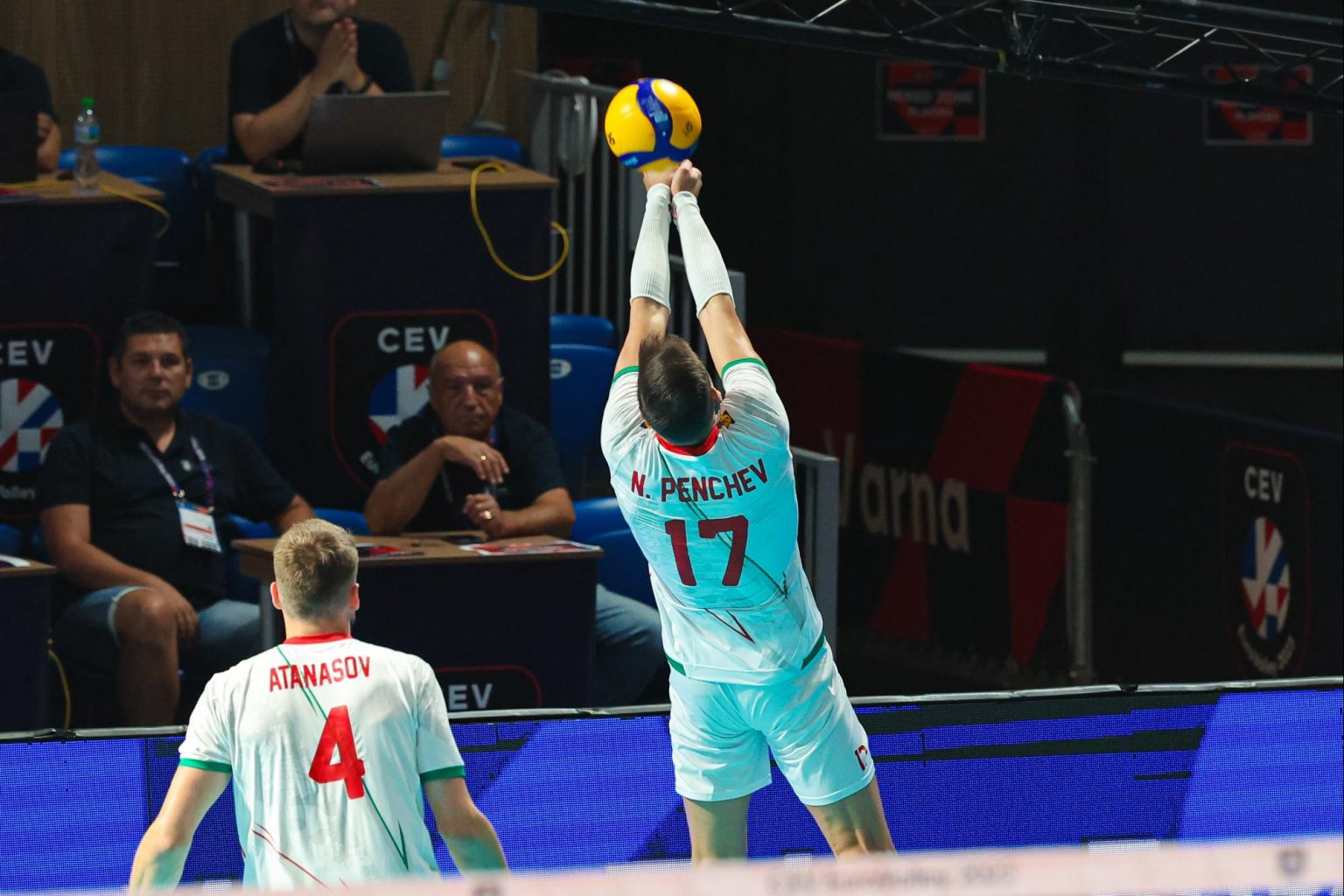 WorldofVolley :: TUR M: Fenerbahçe Parolapara Boosts Roster with ...