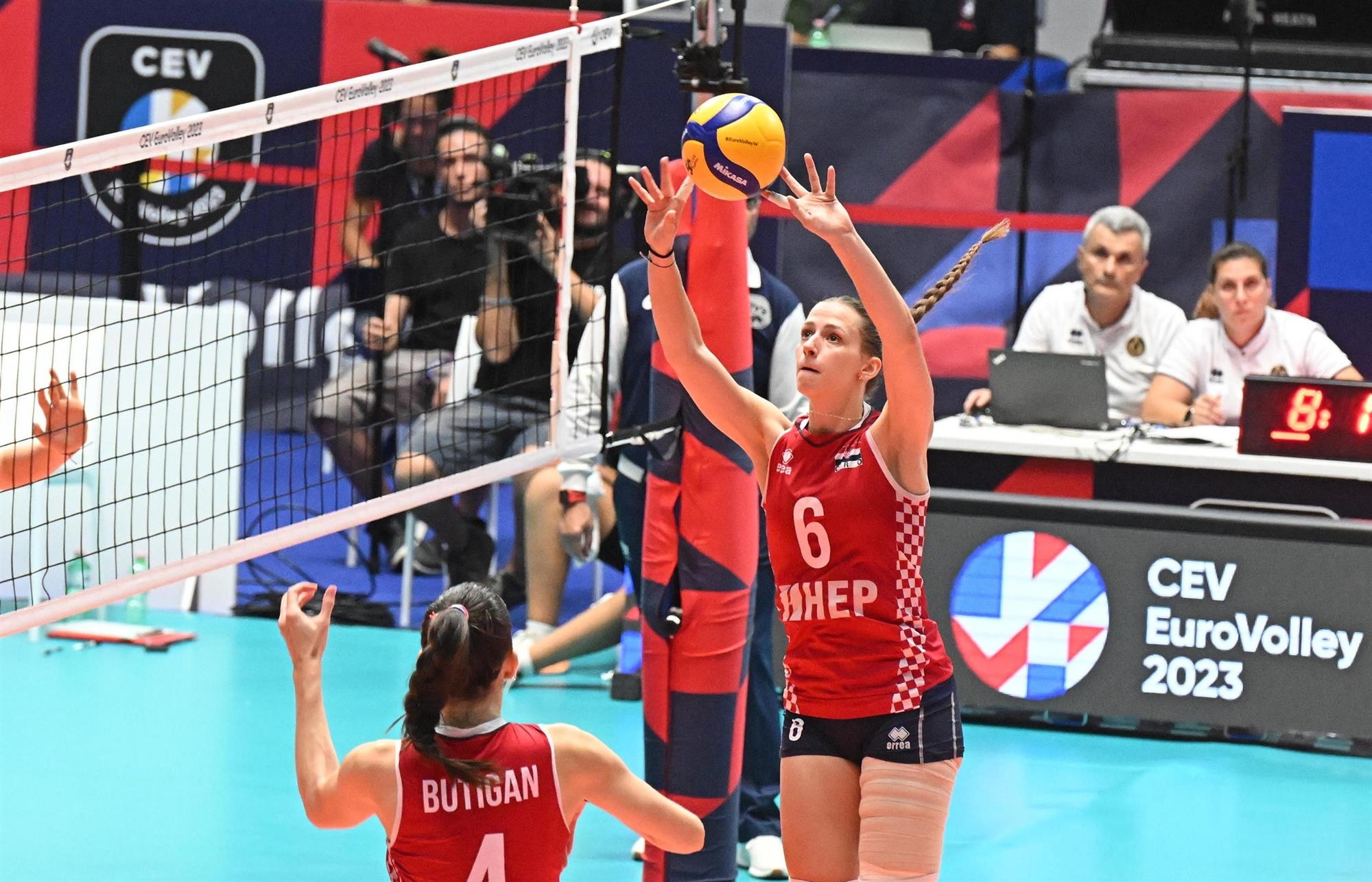 WorldofVolley :: GRE W: Croatian Setter Lea Deak Joins PAOK ...