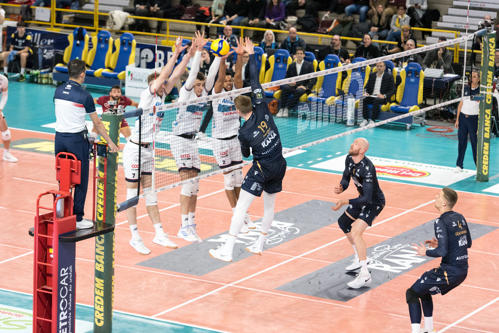 WorldofVolley :: ITA M: Monza, Modena, and Verona Triumph in SuperLega Round 9 - WorldOfVolley