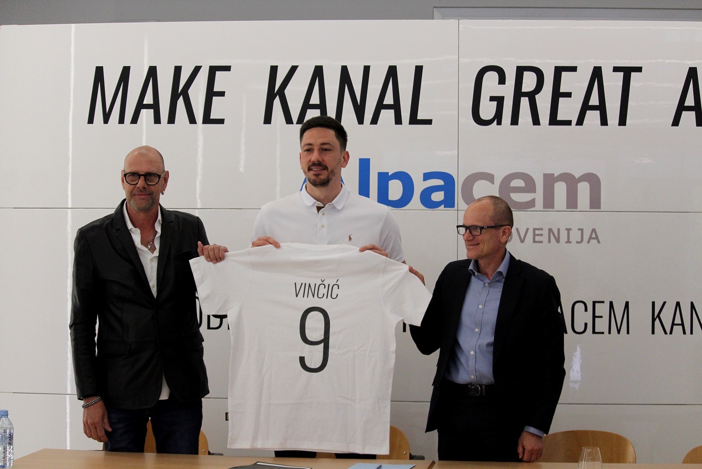 WorldofVolley :: SLO M: Dejan Vinčić Returns to OK Salonit Anhovo After ...