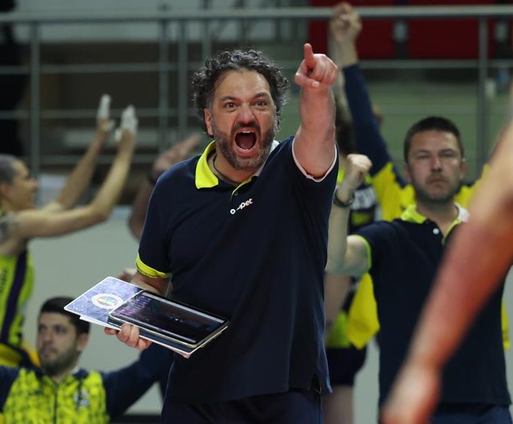 WorldofVolley :: TUR W: Fenerbahçe Opet Parts Ways with Stefano ...