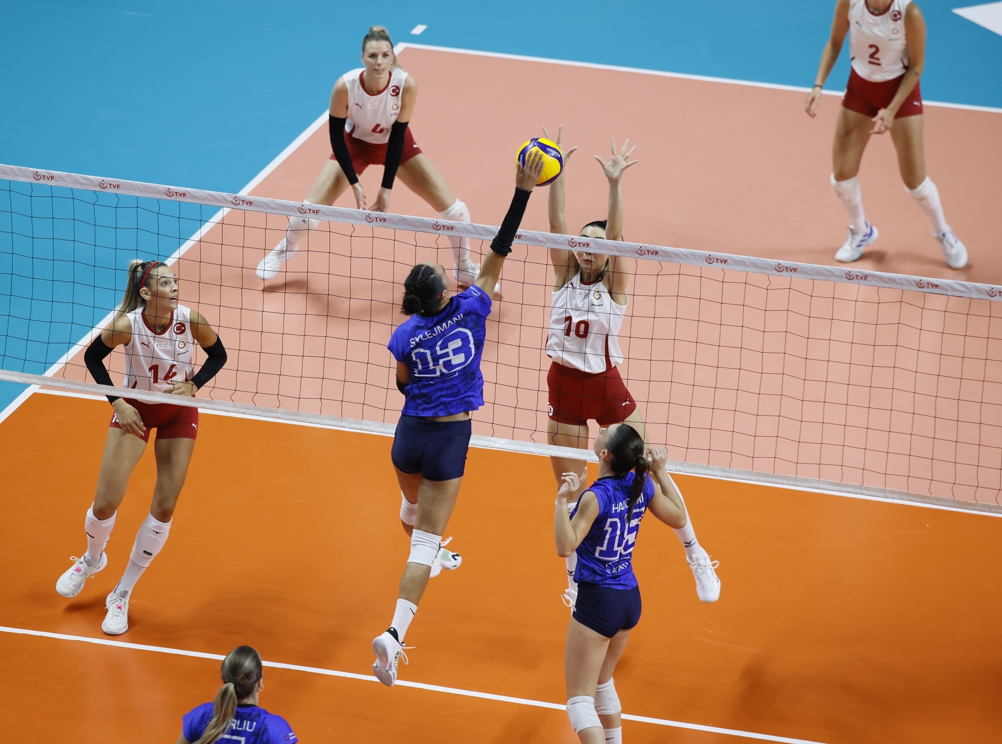 WorldofVolley :: TUR W: Galatasaray Daikin and PAOK Secured Wins in ...