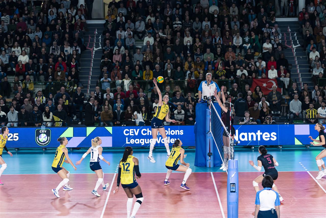 WorldofVolley :: French Club Volleyball in Crisis: Nantes and Venelles ...