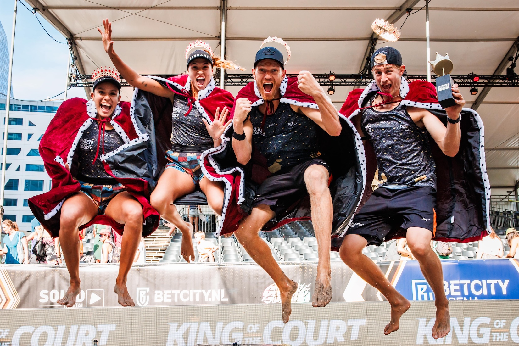 WorldofVolley :: Brouwer/Van de Velde & Vitória/Hege Crowned Kings ...