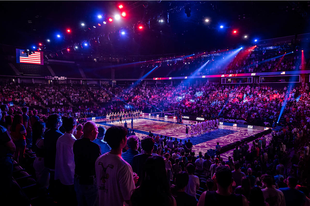 WorldofVolley :: VNL M: Italy Crushes USA in Straight Sets, Climbs Back to Top 3 in VNL 2025 ...