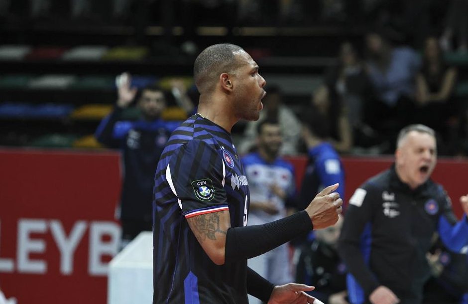 WorldofVolley :: TUR M: Yoandy Leal Commits to Another Season with ...