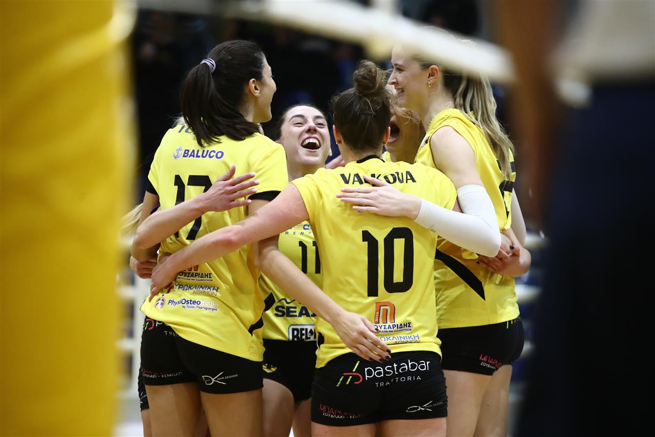 WorldofVolley :: AEK Athens Defeats Megabox Vallefoglia 3–1 in ...