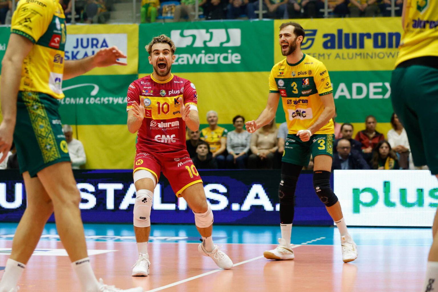 WorldofVolley :: POL M: Aluron Warta Zawiercie Dominates Cuprum ...